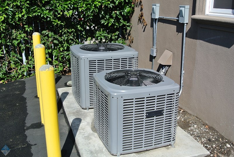 Outdoor A/C Units Photos, Los Angeles CA