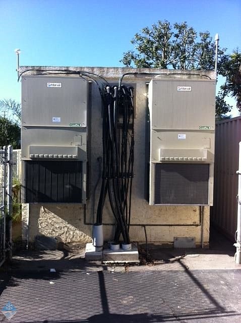 Outdoor A/C Units Photos, Los Angeles CA